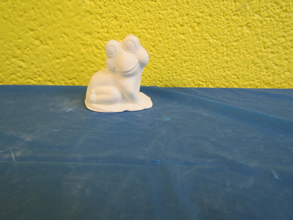 Frog - Sitting – Bisque Busters